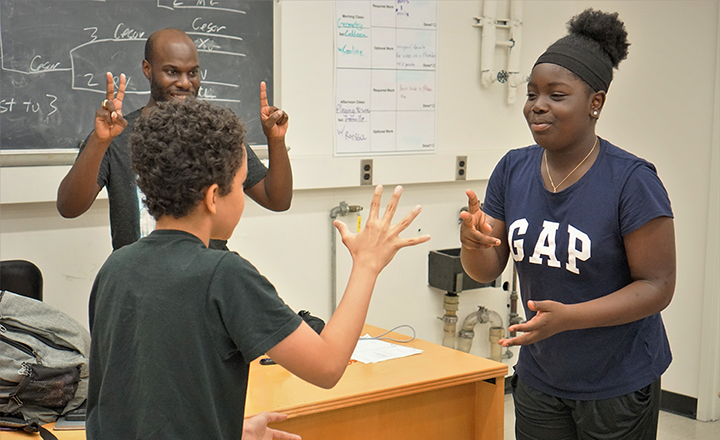 Broadening Pathways to STEM Careers in NYC | Simons Foundation 2022 ...