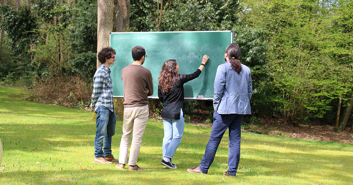 France’s IHES Provides a Haven for Mathematics and Theoretical Physics ...